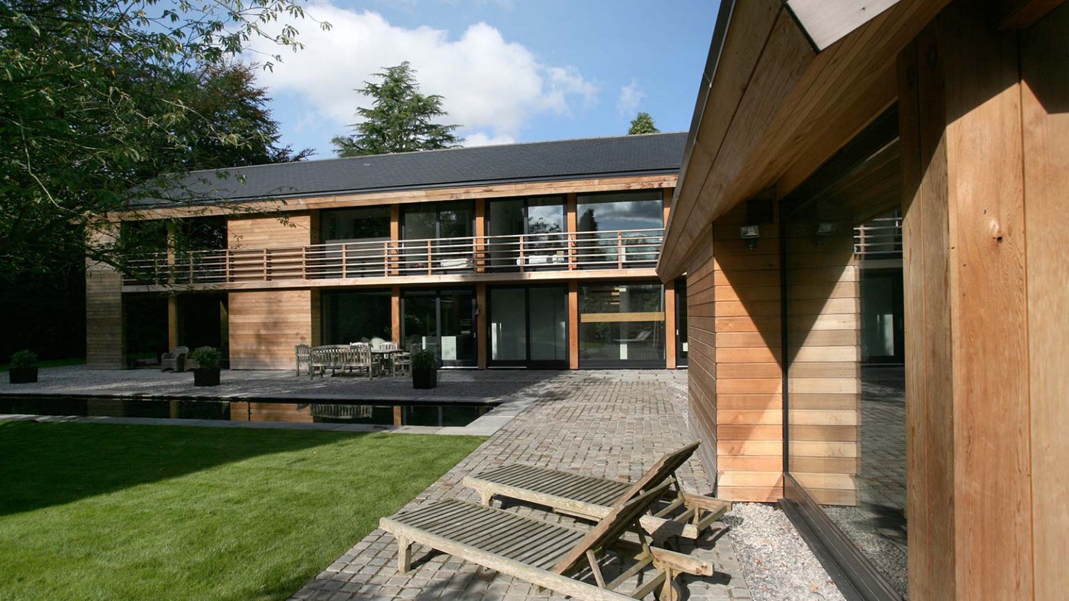 Cedarwood: A contemporary rural residence in Cheshire, UK | 10 Stunning ...