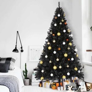 10 Black Christmas Trees for a Memorable Holiday Season | 10 Stunning Homes