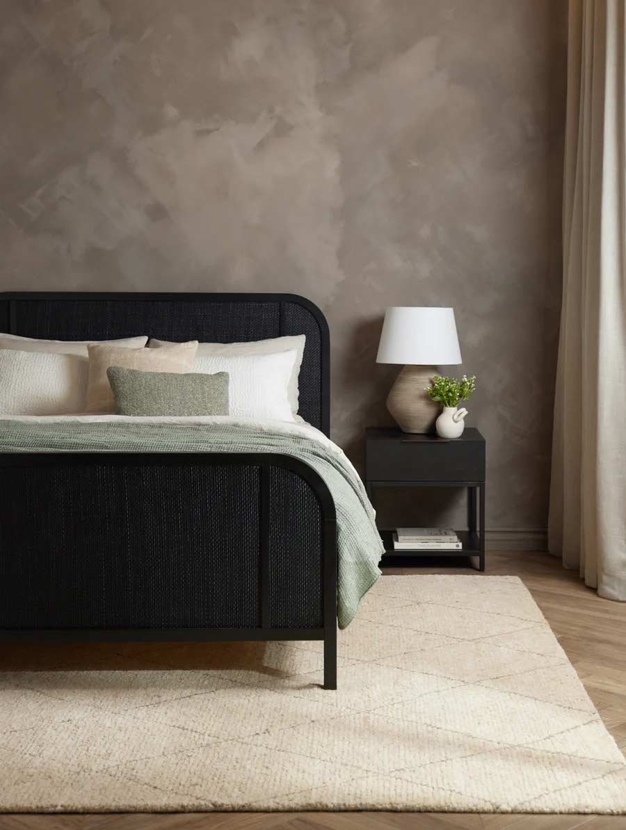 15 Cane Beds That Will Transform Your Bedroom | 10 Stunning Homes