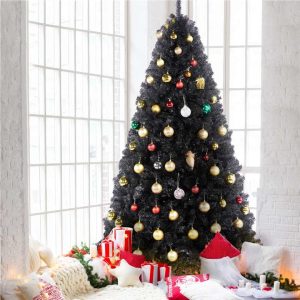 10 Black Christmas Trees for a Memorable Holiday Season | 10 Stunning Homes