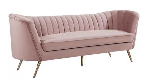 12 Pink Velvet Sofas for a Chic Living Room | 10 Stunning Homes