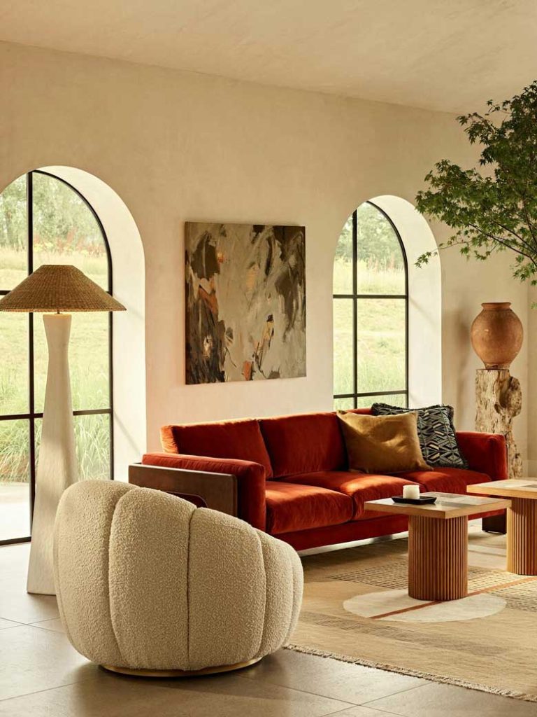 10 Rust Velvet Sofas for a Vibrant Living Space | 10 Stunning Homes