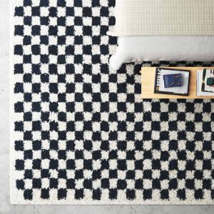 15 Checkered Rugs That Will Transform Your Space | 10 Stunning Homes