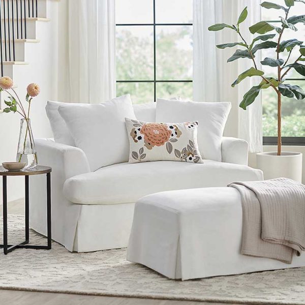 15 Oversized Chairs for a Cozy Home | 10 Stunning Homes